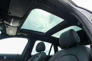 Black Mercedes-Benz GLC 350 2017 in Kaunas, with an engine capacity of 2.99 L and mileage of 208 thousand km for 22950 €, photo 27 on AUTOMOTO.COM.LV