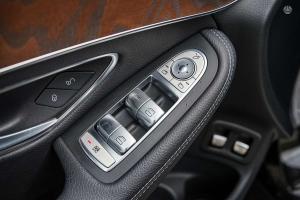 Black Mercedes-Benz GLC 350 2017 in Kaunas, with an engine capacity of 2.99 L and mileage of 208 thousand km for 22950 €, photo 33 on AUTOMOTO.COM.LV