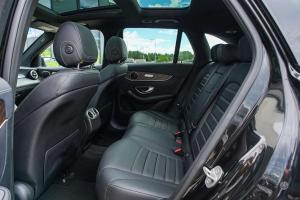 Black Mercedes-Benz GLC 350 2017 in Kaunas, with an engine capacity of 2.99 L and mileage of 208 thousand km for 22950 €, photo 36 on AUTOMOTO.COM.LV