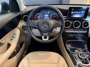 Melns Mercedes-Benz GLC 350 2017 Kauņa, ar dzinēja tilpumu 1.99 L un nobraukumu 169 tūkst. km par 19990 €, foto 15 vietnē AUTOMOTO.COM.LV