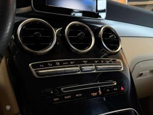 Melns Mercedes-Benz GLC 350 2017 Kauņa, ar dzinēja tilpumu 1.99 L un nobraukumu 169 tūkst. km par 19990 €, foto 21 vietnē AUTOMOTO.COM.LV