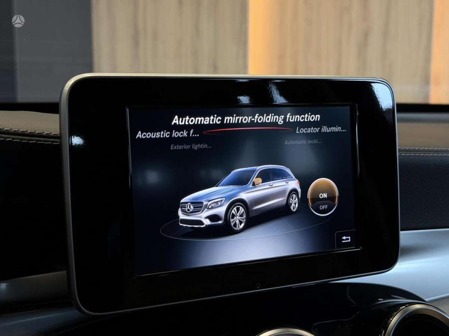 Melns Mercedes-Benz GLC 350 2017 Kauņa, ar dzinēja tilpumu 1.99 L un nobraukumu 169 tūkst. km par 19990 €, foto 32 vietnē AUTOMOTO.COM.LV