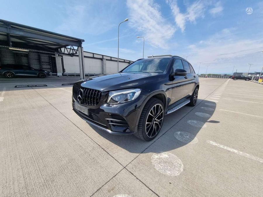 Melns Mercedes-Benz GLC 350 2017 Kauņa, ar dzinēja tilpumu 1.99 L un nobraukumu 193 tūkst. km par 19900 €, foto 8 vietnē AUTOMOTO.COM.LV