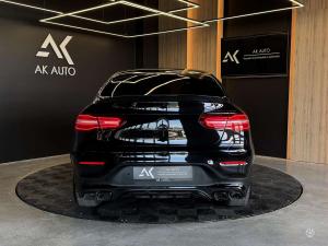 Melns Mercedes-Benz GLC 350 2017 Kauņa, ar dzinēja tilpumu 1.99 L un nobraukumu 180 tūkst. km par 25990 €, foto 11 vietnē AUTOMOTO.COM.LV