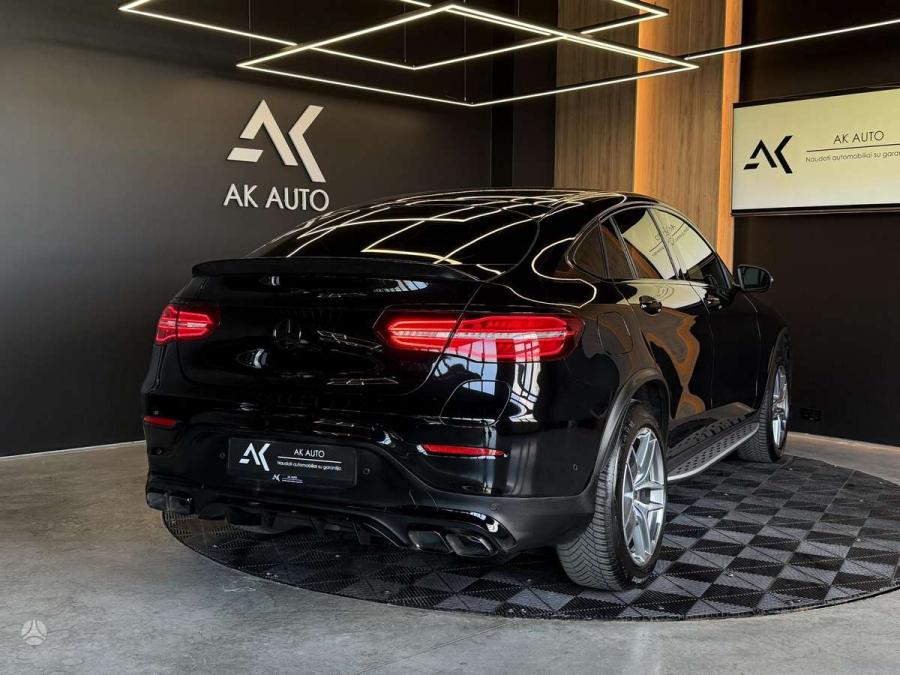 Melns Mercedes-Benz GLC 350 2017 Kauņa, ar dzinēja tilpumu 1.99 L un nobraukumu 180 tūkst. km par 25990 €, foto 12 vietnē AUTOMOTO.COM.LV