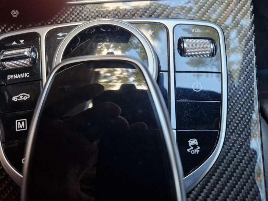Melns Mercedes-Benz GLC 350 2017 Molėtai, ar dzinēja tilpumu 1.99 L un nobraukumu 248 tūkst. km par 11300 €, foto 7 vietnē AUTOMOTO.COM.LV