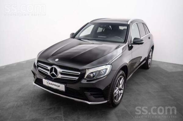 Черный Мерседес GLC 350 2017 в Таллин, объемом двигателя 2.00 л и пробегом 197 тыс. км за 17499 €, фото 1 на AUTOMOTO.COM.LV