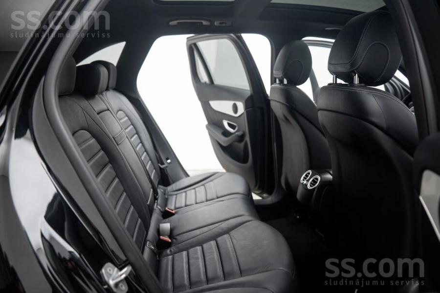Melns Mercedes-Benz GLC 350 2017 Tallina, ar dzinēja tilpumu 2.00 L un nobraukumu 197 tūkst. km par 17499 €, foto 12 vietnē AUTOMOTO.COM.LV