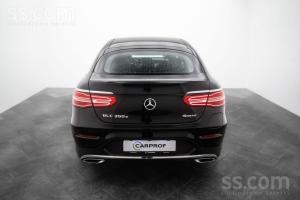 Черный Мерседес GLC 350 2017 в Таллин, объемом двигателя 2.00 л и пробегом 198 тыс. км за 24999 €, фото 8 на AUTOMOTO.COM.LV