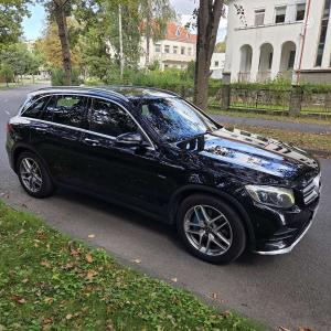Melns Mercedes-Benz GLC 350 2017 Kauņa, ar dzinēja tilpumu 1.99 L un nobraukumu 229 tūkst. km par 16750 €, foto 3 vietnē AUTOMOTO.COM.LV