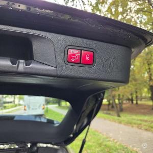 Melns Mercedes-Benz GLC 350 2017 Kauņa, ar dzinēja tilpumu 1.99 L un nobraukumu 229 tūkst. km par 16750 €, foto 25 vietnē AUTOMOTO.COM.LV