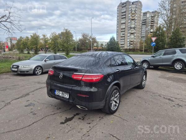 Черный Мерседес GLC 350 2017 в Рига, объемом двигателя 2.00 л и пробегом 231 тыс. км за 22990 €, фото 6 на AUTOMOTO.COM.LV