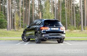Melns Mercedes-Benz GLC 350 2017 Rīga, ar dzinēja tilpumu 2.00 L un nobraukumu 209 tūkst. km par 18790 €, foto 8 vietnē AUTOMOTO.COM.LV