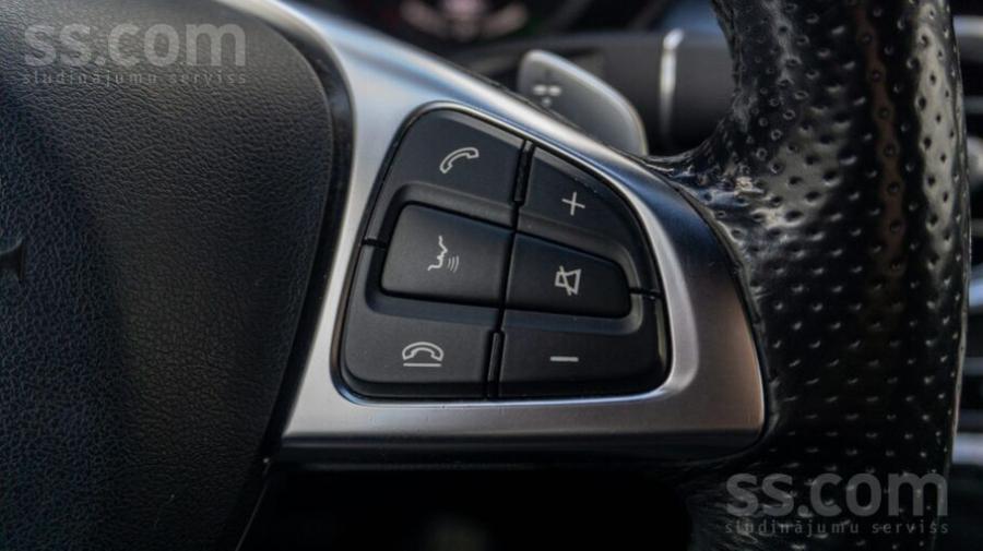 Melns Mercedes-Benz GLC 350 2017 Rīga, ar dzinēja tilpumu 2.00 L un nobraukumu 209 tūkst. km par 18790 €, foto 19 vietnē AUTOMOTO.COM.LV