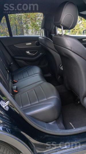 Melns Mercedes-Benz GLC 350 2017 Rīga, ar dzinēja tilpumu 2.00 L un nobraukumu 209 tūkst. km par 18790 €, foto 30 vietnē AUTOMOTO.COM.LV