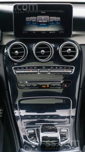 Black Mercedes-Benz GLC 350 2017 in Riga, with an engine capacity of 2.00 L and mileage of 231 thousand km for 22990 €, photo 14 on AUTOMOTO.COM.LV