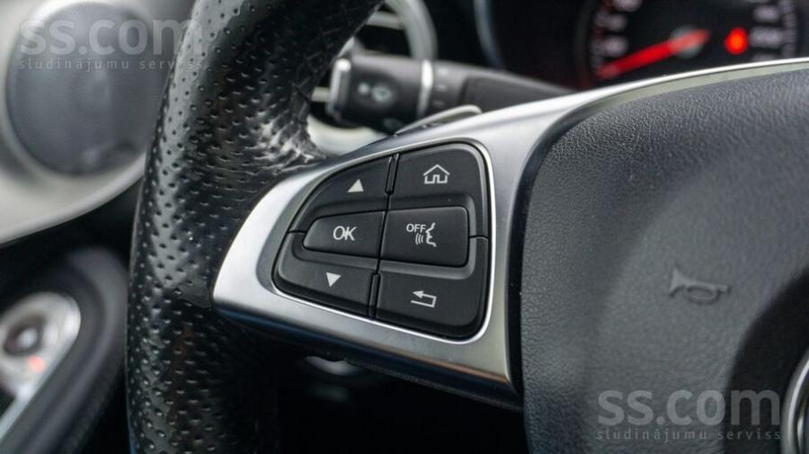 Black Mercedes-Benz GLC 350 2017 in Riga, with an engine capacity of 2.00 L and mileage of 231 thousand km for 22990 €, photo 21 on AUTOMOTO.COM.LV