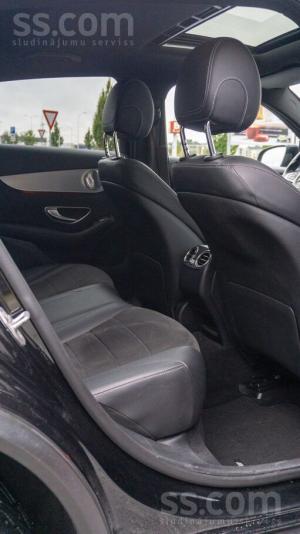 Black Mercedes-Benz GLC 350 2017 in Riga, with an engine capacity of 2.00 L and mileage of 231 thousand km for 22990 €, photo 30 on AUTOMOTO.COM.LV