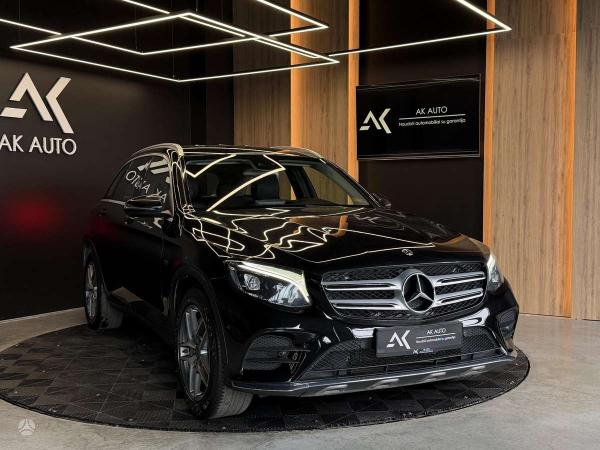 Melns Mercedes-Benz GLC 350 2018 Kauņa, ar dzinēja tilpumu 1.99 L un nobraukumu 155 tūkst. km par 20490 €, foto 3 vietnē AUTOMOTO.COM.LV