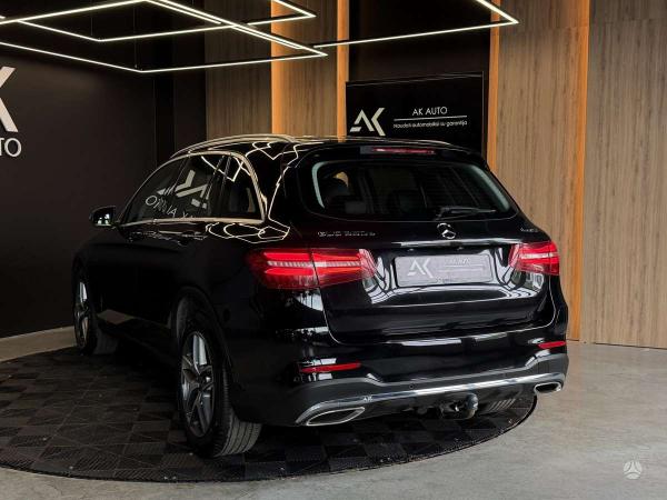 Melns Mercedes-Benz GLC 350 2018 Kauņa, ar dzinēja tilpumu 1.99 L un nobraukumu 155 tūkst. km par 20490 €, foto 9 vietnē AUTOMOTO.COM.LV