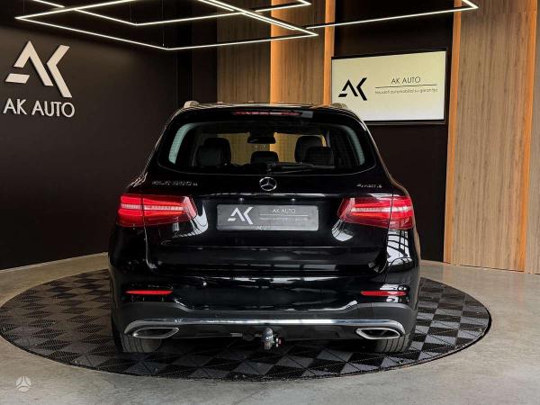Melns Mercedes-Benz GLC 350 2018 Kauņa, ar dzinēja tilpumu 1.99 L un nobraukumu 155 tūkst. km par 20490 €, foto 10 vietnē AUTOMOTO.COM.LV