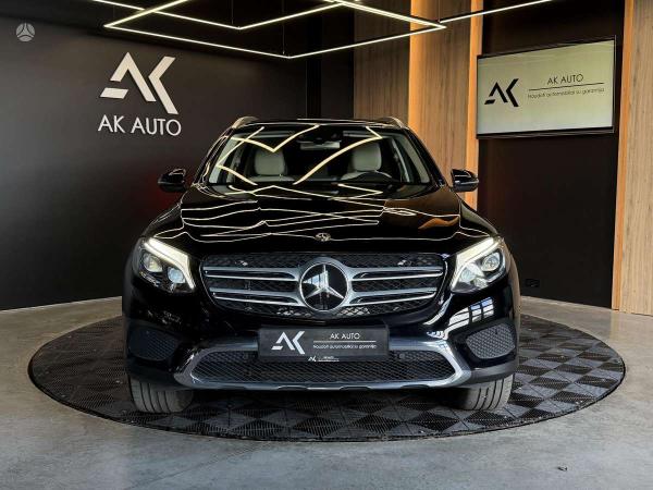 Melns Mercedes-Benz GLC 350 2018 Kauņa, ar dzinēja tilpumu 1.99 L un nobraukumu 158 tūkst. km par 20490 €, foto 4 vietnē AUTOMOTO.COM.LV