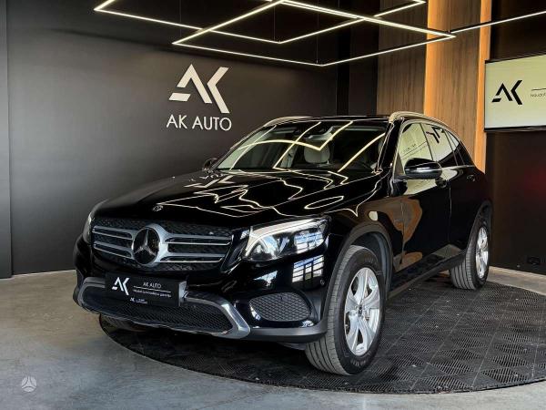 Melns Mercedes-Benz GLC 350 2018 Kauņa, ar dzinēja tilpumu 1.99 L un nobraukumu 158 tūkst. km par 20490 €, foto 5 vietnē AUTOMOTO.COM.LV