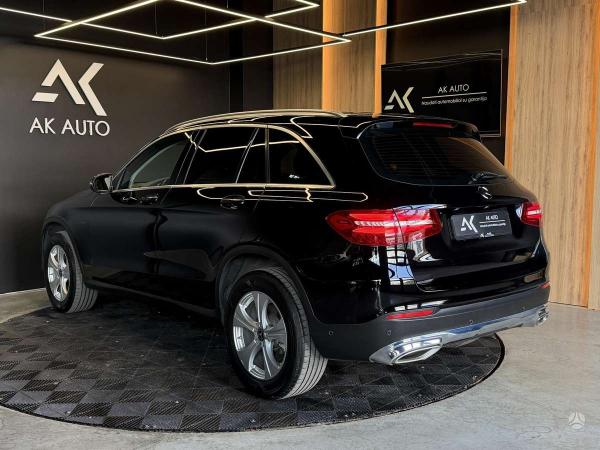 Melns Mercedes-Benz GLC 350 2018 Kauņa, ar dzinēja tilpumu 1.99 L un nobraukumu 158 tūkst. km par 20490 €, foto 7 vietnē AUTOMOTO.COM.LV