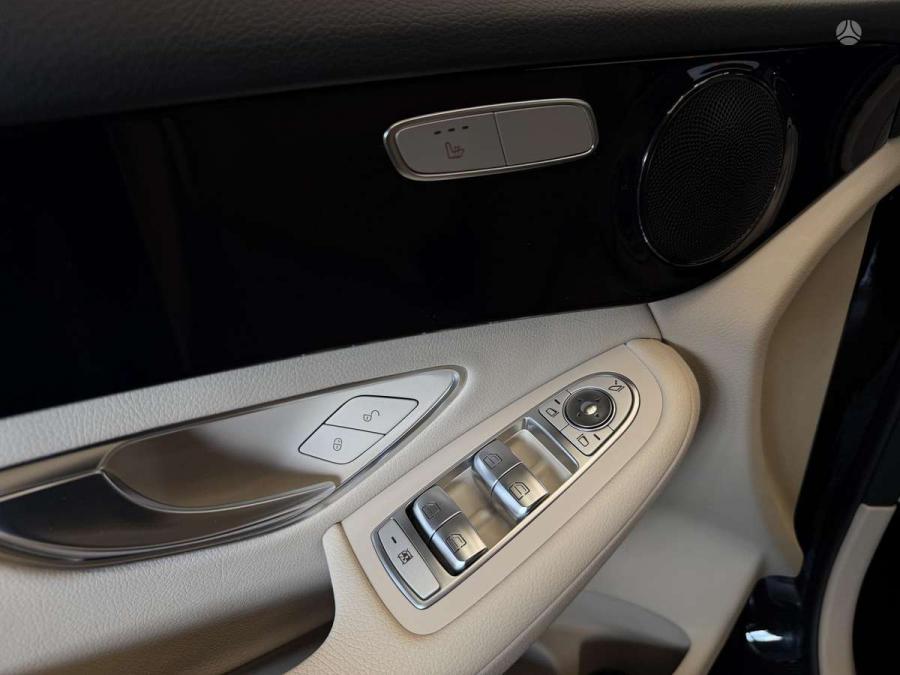 Melns Mercedes-Benz GLC 350 2018 Kauņa, ar dzinēja tilpumu 1.99 L un nobraukumu 158 tūkst. km par 20490 €, foto 22 vietnē AUTOMOTO.COM.LV