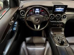 Black Mercedes-Benz GLC 350 2018 in Vilnius, with an engine capacity of 1.99 L and mileage of 191 thousand km for 20500 €, photo 20 on AUTOMOTO.COM.LV