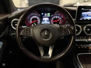 Black Mercedes-Benz GLC 350 2018 in Vilnius, with an engine capacity of 1.99 L and mileage of 191 thousand km for 20500 €, photo 21 on AUTOMOTO.COM.LV