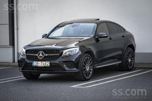 Черный Мерседес GLC 350 2018 в Рига, объемом двигателя 3.00 л и пробегом 169 тыс. км за 27750 €, фото  на AUTOMOTO.COM.LV