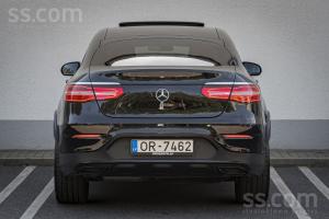 Melns Mercedes-Benz GLC 350 2018 Rīga, ar dzinēja tilpumu 3.00 L un nobraukumu 169 tūkst. km par 26950 €, foto 10 vietnē AUTOMOTO.COM.LV