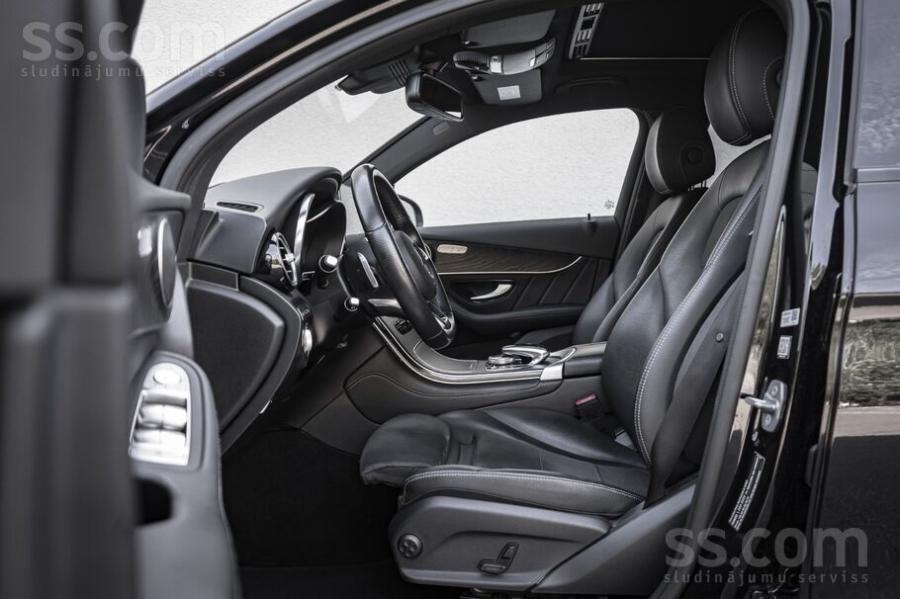 Melns Mercedes-Benz GLC 350 2018 Rīga, ar dzinēja tilpumu 3.00 L un nobraukumu 169 tūkst. km par 26950 €, foto 27 vietnē AUTOMOTO.COM.LV