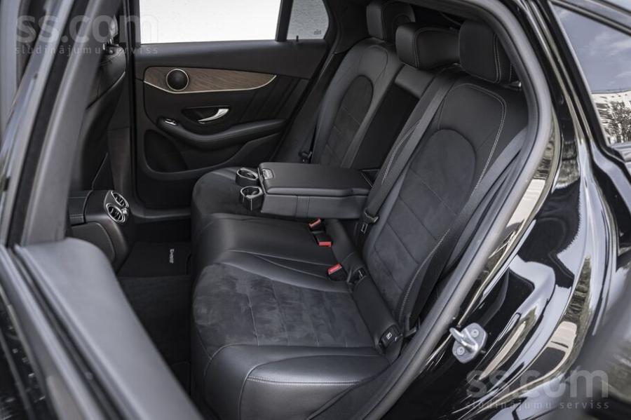 Melns Mercedes-Benz GLC 350 2018 Rīga, ar dzinēja tilpumu 3.00 L un nobraukumu 169 tūkst. km par 26950 €, foto 33 vietnē AUTOMOTO.COM.LV
