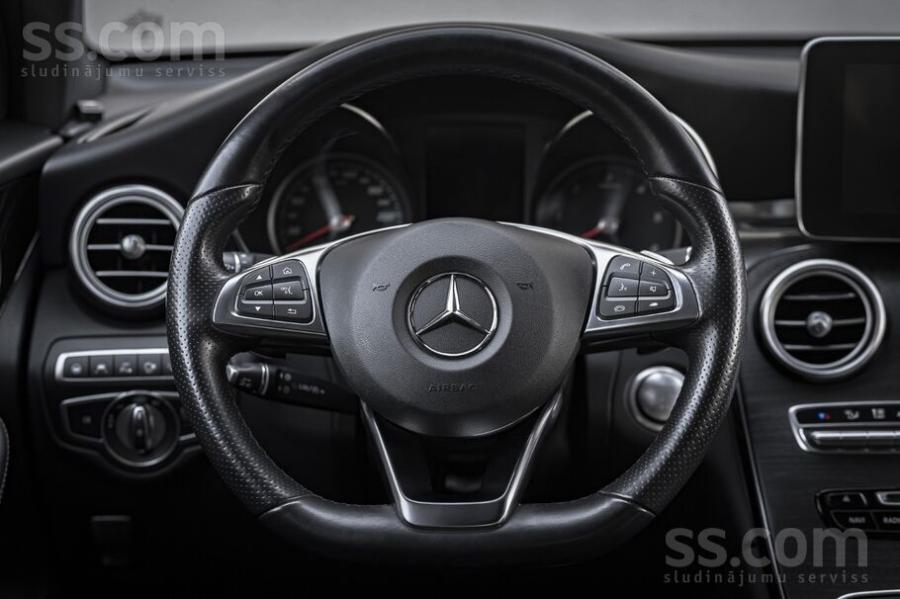 Melns Mercedes-Benz GLC 350 2018 Rīga, ar dzinēja tilpumu 3.00 L un nobraukumu 169 tūkst. km par 26950 €, foto 40 vietnē AUTOMOTO.COM.LV