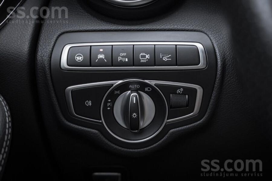 Melns Mercedes-Benz GLC 350 2018 Rīga, ar dzinēja tilpumu 3.00 L un nobraukumu 169 tūkst. km par 26950 €, foto 60 vietnē AUTOMOTO.COM.LV