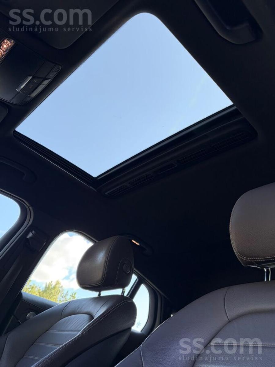 Blue Mercedes-Benz GLC 350 2018 in Riga, with an engine capacity of 3.00 L and mileage of 206 thousand km for 27990 €, photo 14 on AUTOMOTO.COM.LV