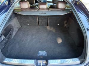 Blue Mercedes-Benz GLC 350 2018 in Riga, with an engine capacity of 3.00 L and mileage of 206 thousand km for 27990 €, photo 18 on AUTOMOTO.COM.LV