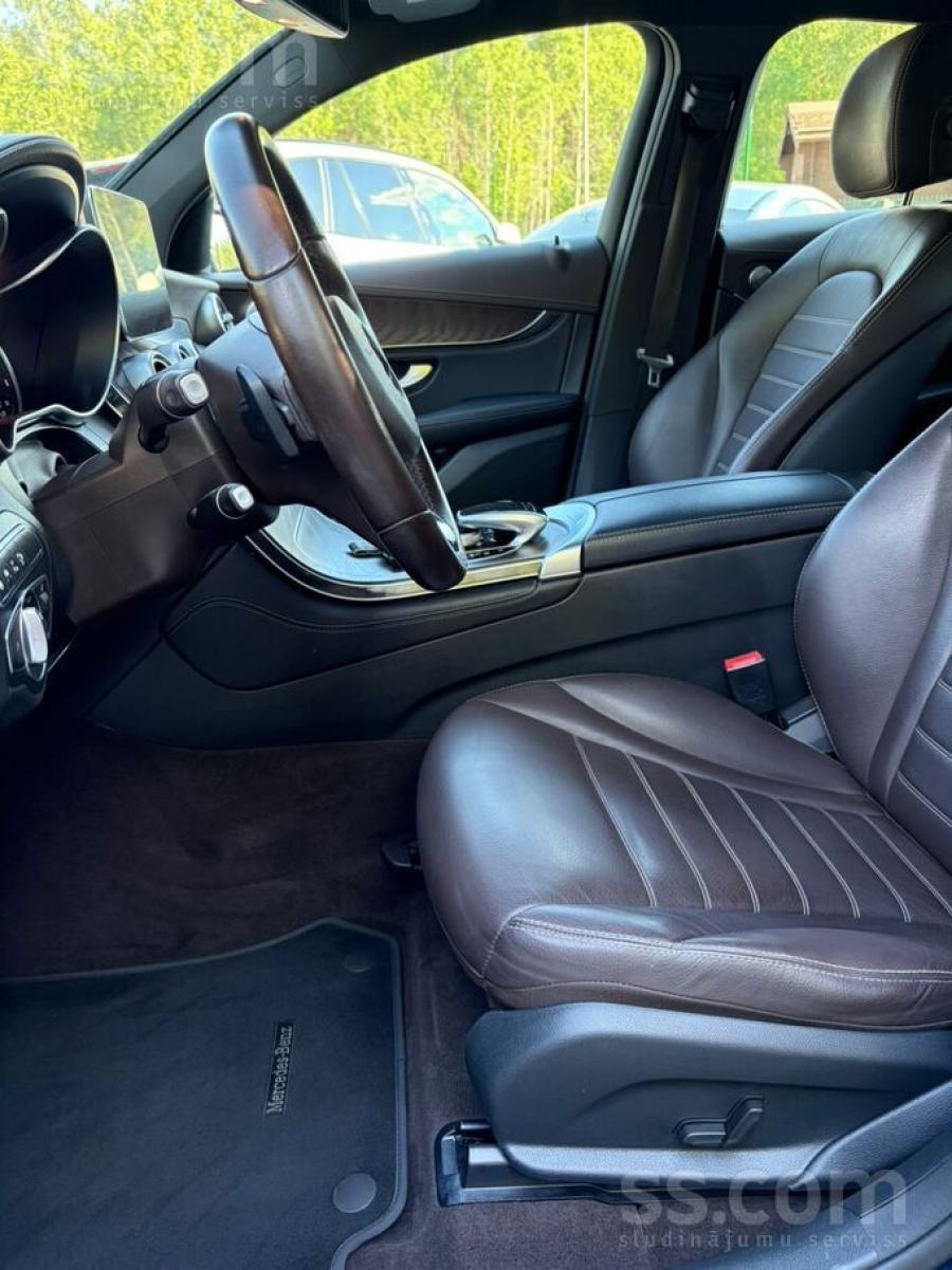 Zils Mercedes-Benz GLC 350 2018 Rīga, ar dzinēja tilpumu 3.00 L un nobraukumu 206 tūkst. km par 27990 €, foto 8 vietnē AUTOMOTO.COM.LV