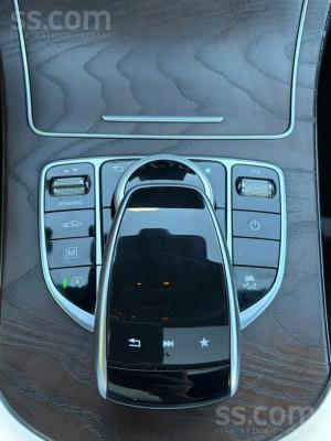 Zils Mercedes-Benz GLC 350 2018 Rīga, ar dzinēja tilpumu 3.00 L un nobraukumu 206 tūkst. km par 27990 €, foto 13 vietnē AUTOMOTO.COM.LV