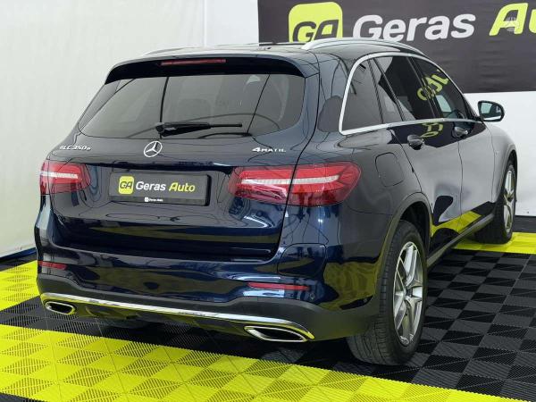 Zils Mercedes-Benz GLC 350 2016 Viļņa, ar dzinēja tilpumu 1.99 L un nobraukumu 210 tūkst. km par 19450 €, foto 4 vietnē AUTOMOTO.COM.LV