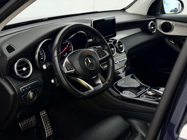 Zils Mercedes-Benz GLC 350 2016 Viļņa, ar dzinēja tilpumu 1.99 L un nobraukumu 210 tūkst. km par 19450 €, foto 9 vietnē AUTOMOTO.COM.LV