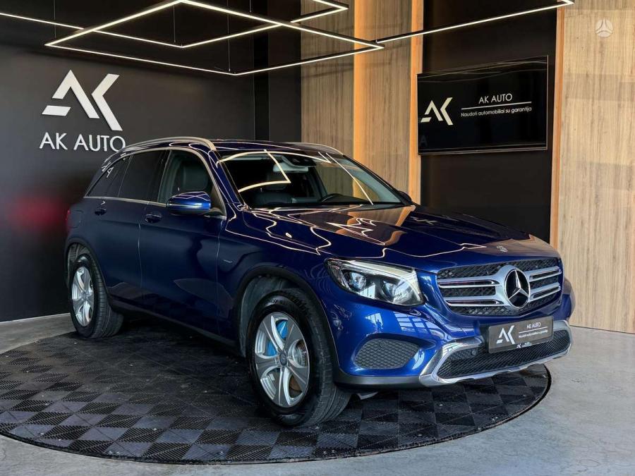 Zils Mercedes-Benz GLC 350 2016 Kauņa, ar dzinēja tilpumu 1.99 L un nobraukumu 96 tūkst. km par 20490 €, foto 3 vietnē AUTOMOTO.COM.LV