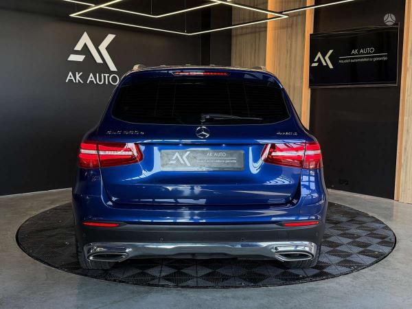 Zils Mercedes-Benz GLC 350 2016 Kauņa, ar dzinēja tilpumu 1.99 L un nobraukumu 96 tūkst. km par 20490 €, foto 9 vietnē AUTOMOTO.COM.LV