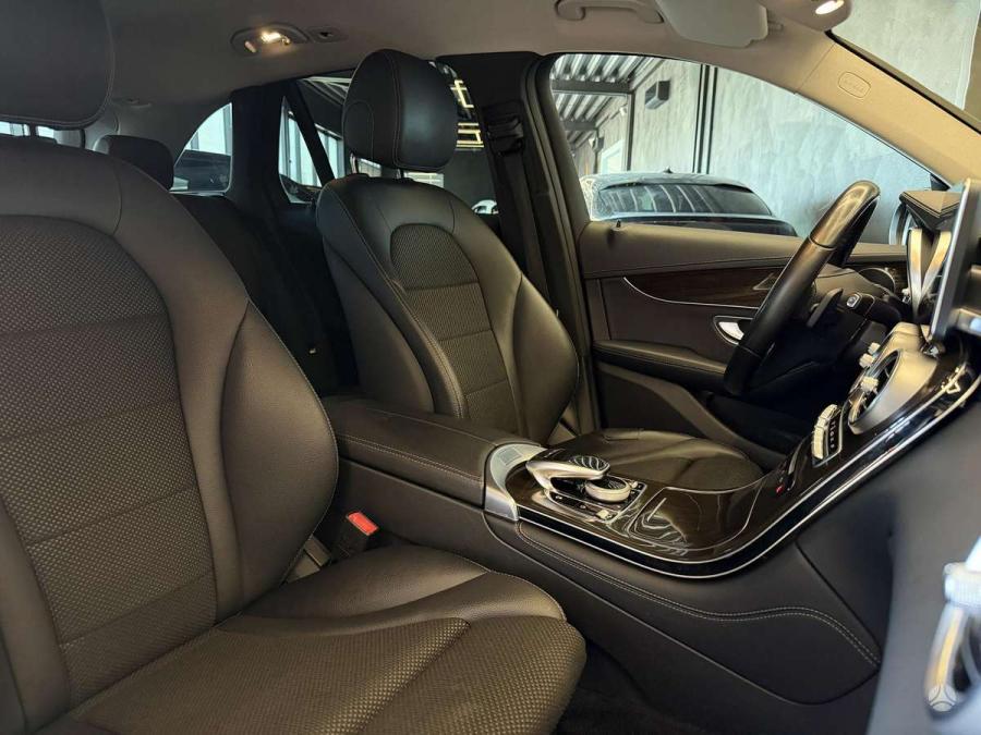 Zils Mercedes-Benz GLC 350 2016 Kauņa, ar dzinēja tilpumu 1.99 L un nobraukumu 96 tūkst. km par 20490 €, foto 26 vietnē AUTOMOTO.COM.LV