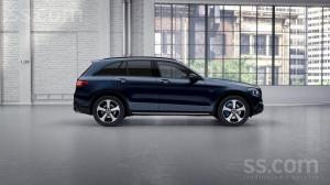 Zils Mercedes-Benz GLC 350 2017 Rīga, ar dzinēja tilpumu 2.00 L un nobraukumu 99 tūkst. km par 26900 €, foto 3 vietnē AUTOMOTO.COM.LV