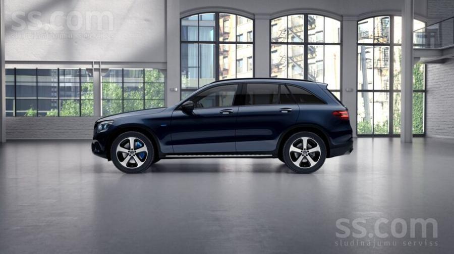Zils Mercedes-Benz GLC 350 2017 Rīga, ar dzinēja tilpumu 2.00 L un nobraukumu 99 tūkst. km par 26900 €, foto 6 vietnē AUTOMOTO.COM.LV
