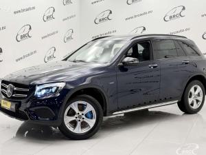 Blue Mercedes-Benz GLC 350 2017 in Vilnius, with an engine capacity of 1.99 L and mileage of 183 thousand km for 15900 €, photo  on AUTOMOTO.COM.LV