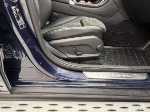 Blue Mercedes-Benz GLC 350 2017 in Vilnius, with an engine capacity of 1.99 L and mileage of 183 thousand km for 15900 €, photo 8 on AUTOMOTO.COM.LV
